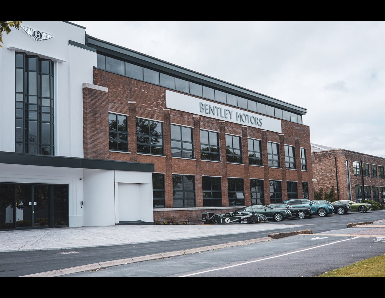 Bentley Drivers Club of North America | Bentley Motors unveils new ...